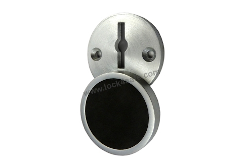 Keyhole cover for double-bit keys on safes | Lock4Safe safe locks